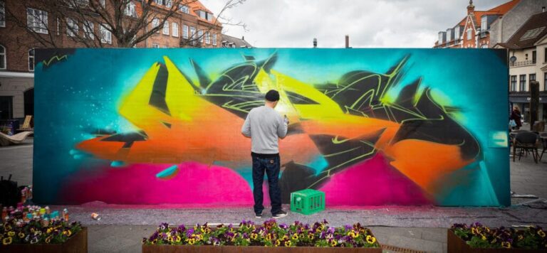 Graffiti History - GraffitiBible