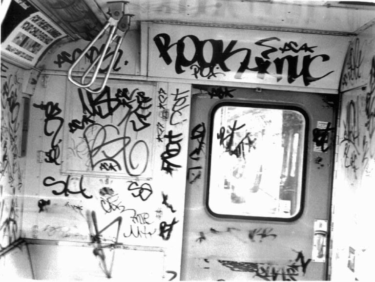 Graffiti History - GraffitiBible